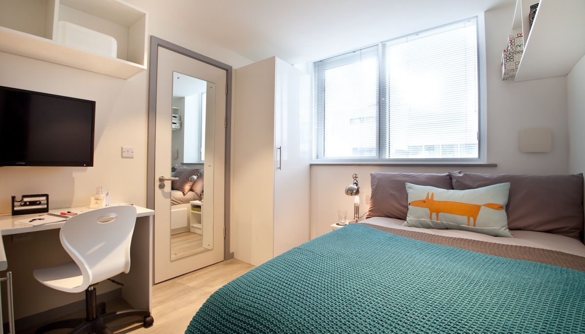 Student Accommodation in Leeds | Hello Student